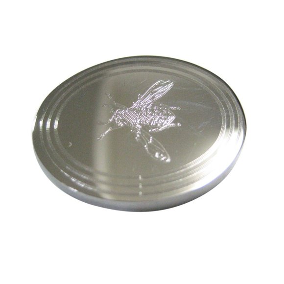 Kiola Designs | Accessories | Silver Toned Etched Oval Wasp Insect ...